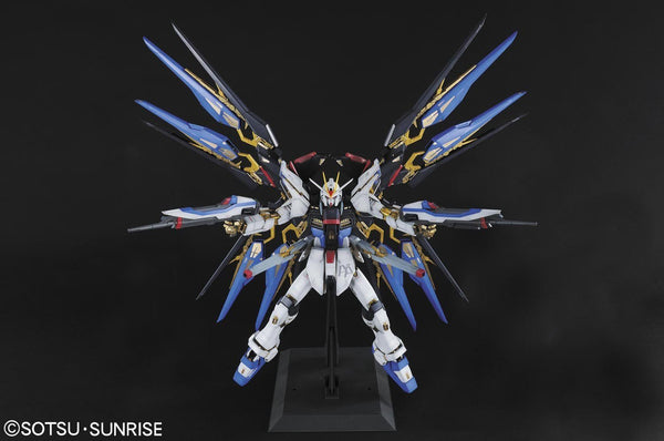 Gunpla PG 1/60 Gundam Strike Freedom - Ace Cards Sdn Bhd